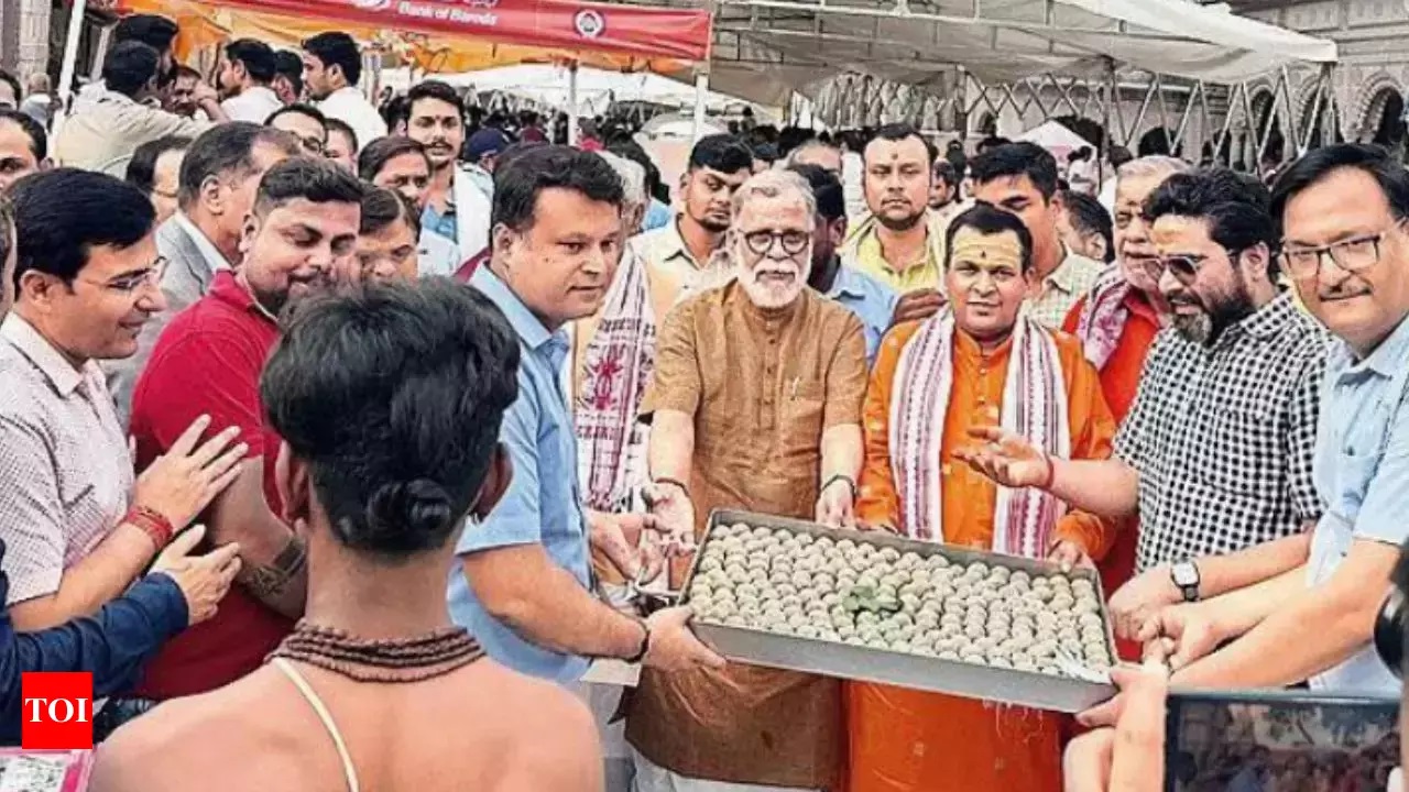 Amul's Banas Dairy Unit To Make Kashi Vishwanath Temple ‘mahaprasad ...